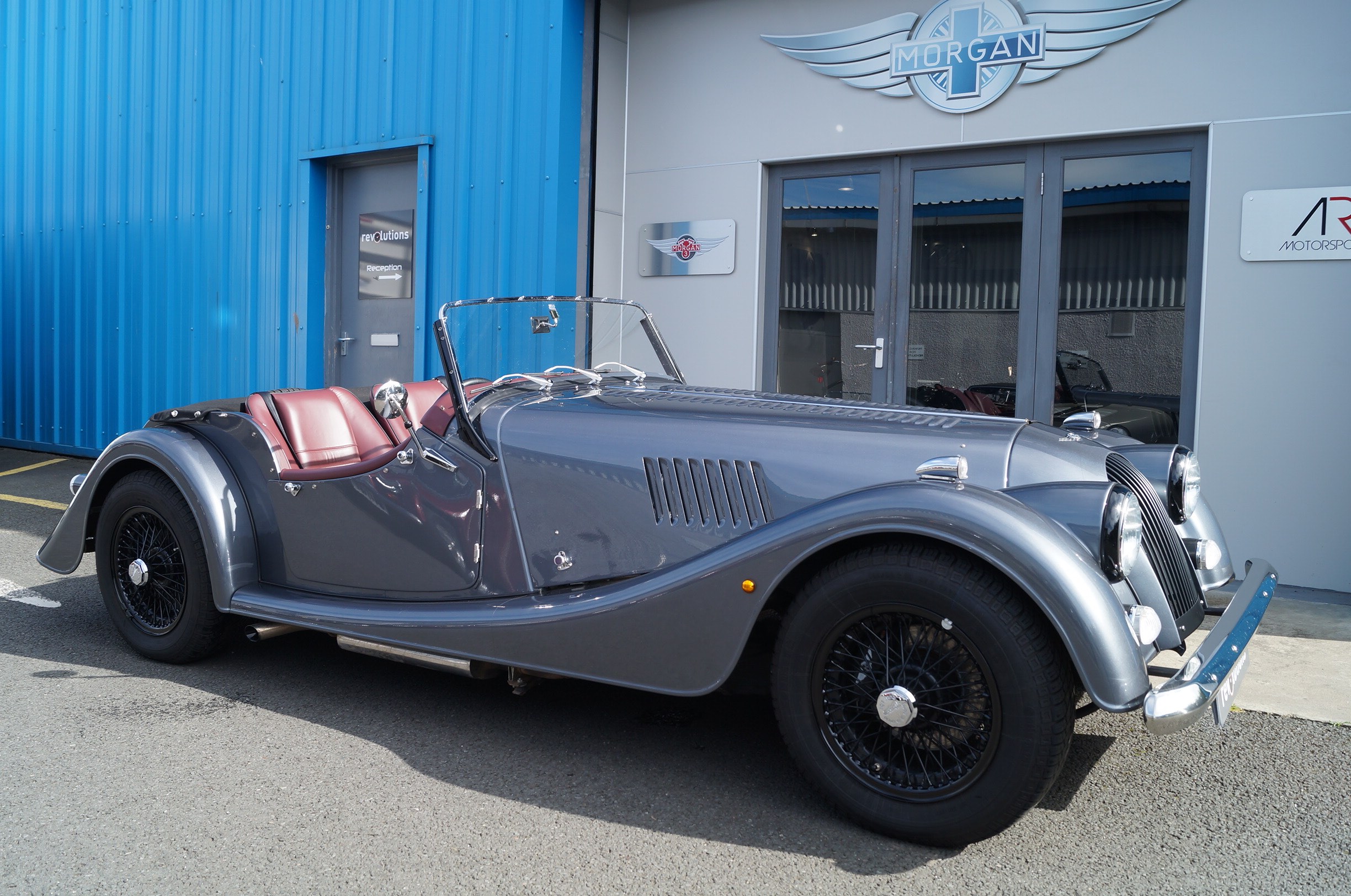 Showroom | Revolutions